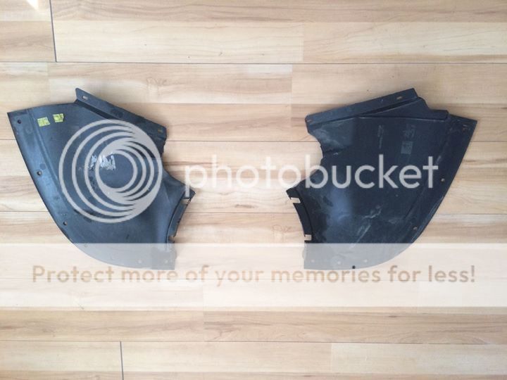 OEM VW R32 Front Bumper Cover Splash Shields / Lower Protection Plates ...