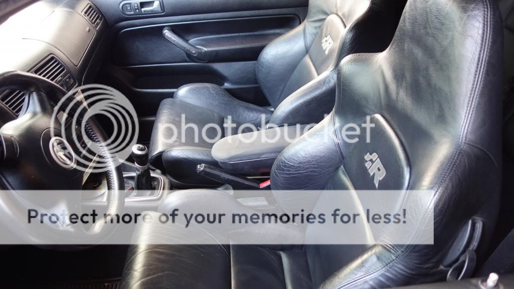 OEM mk4 R32 Seats FS or Trade | VW Vortex - Volkswagen Forum